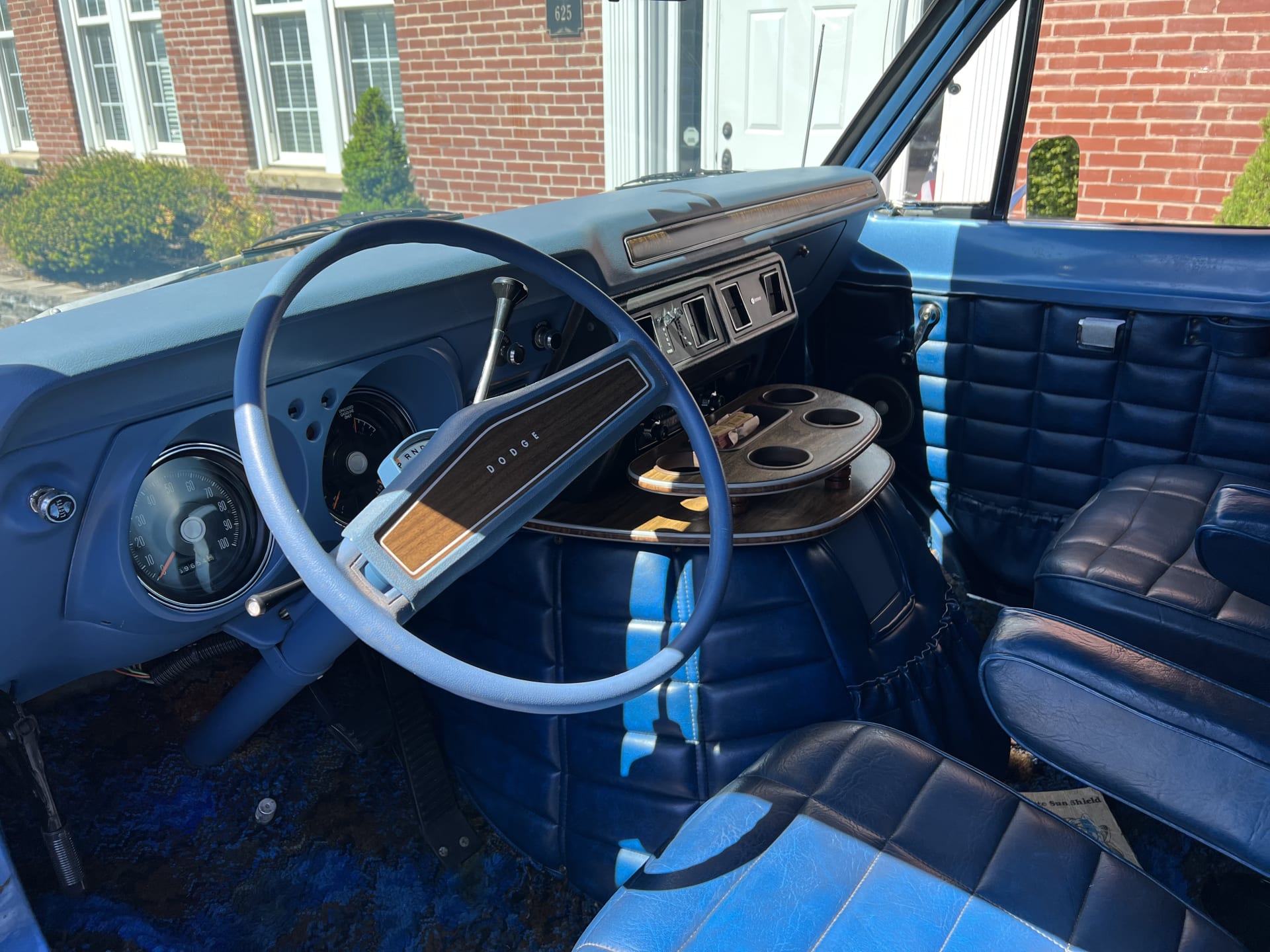 1977 Dodge Tradesman 100 Van at Indy 2023 as K29 - Mecum Auctions