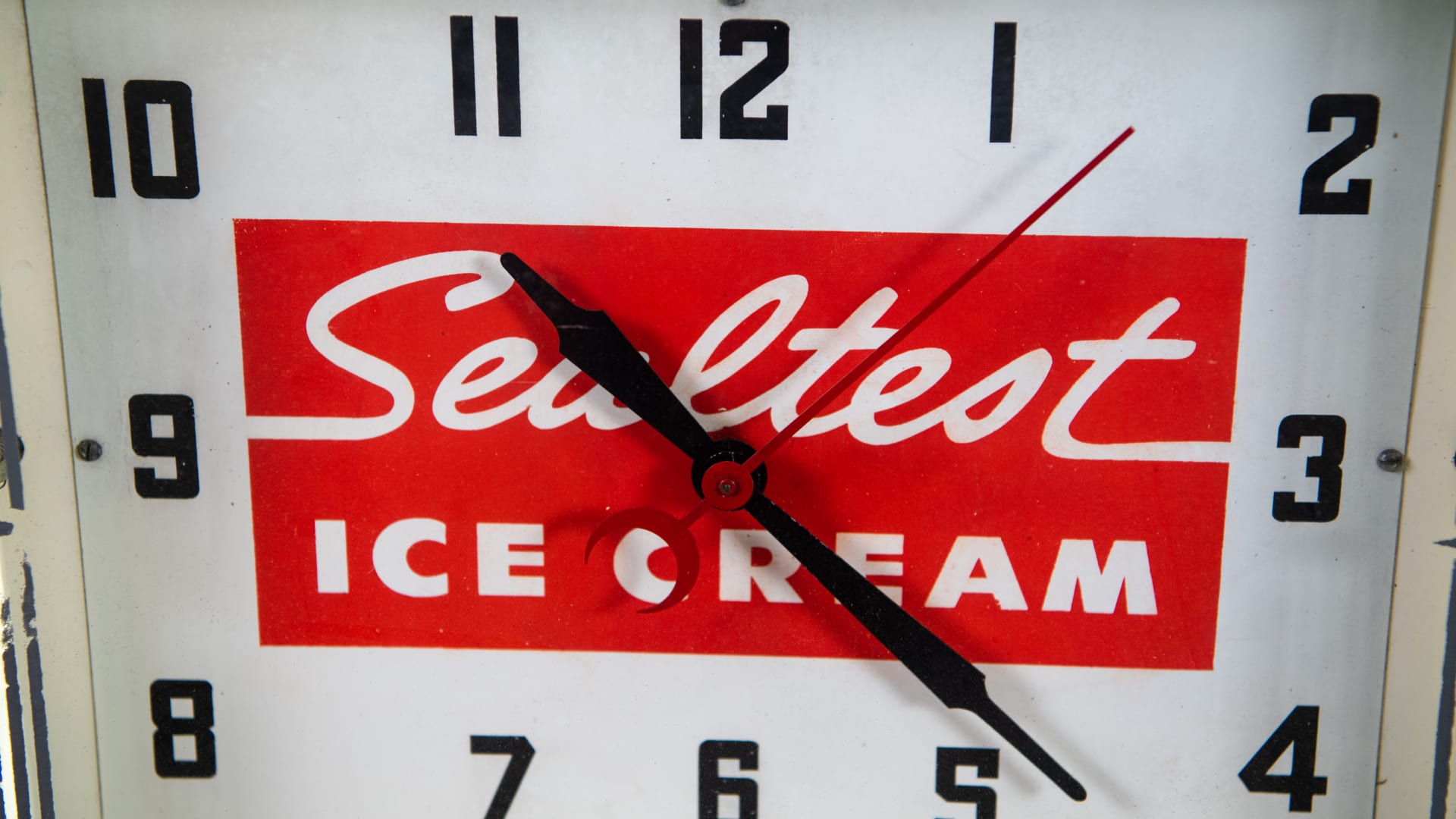 Sealtest Ice Cream Neon Clock at The World’s Largest Road Art Auction ...