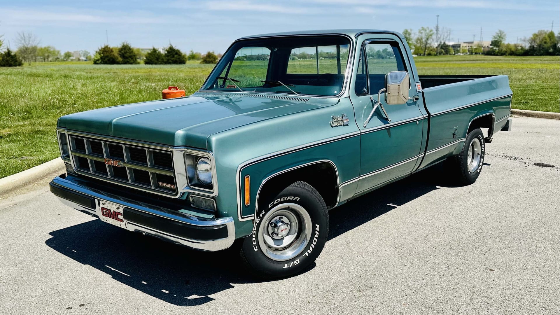 1978 GMC Sierra Classic Pickup at Indy 2023 as G46 - Mecum Auctions