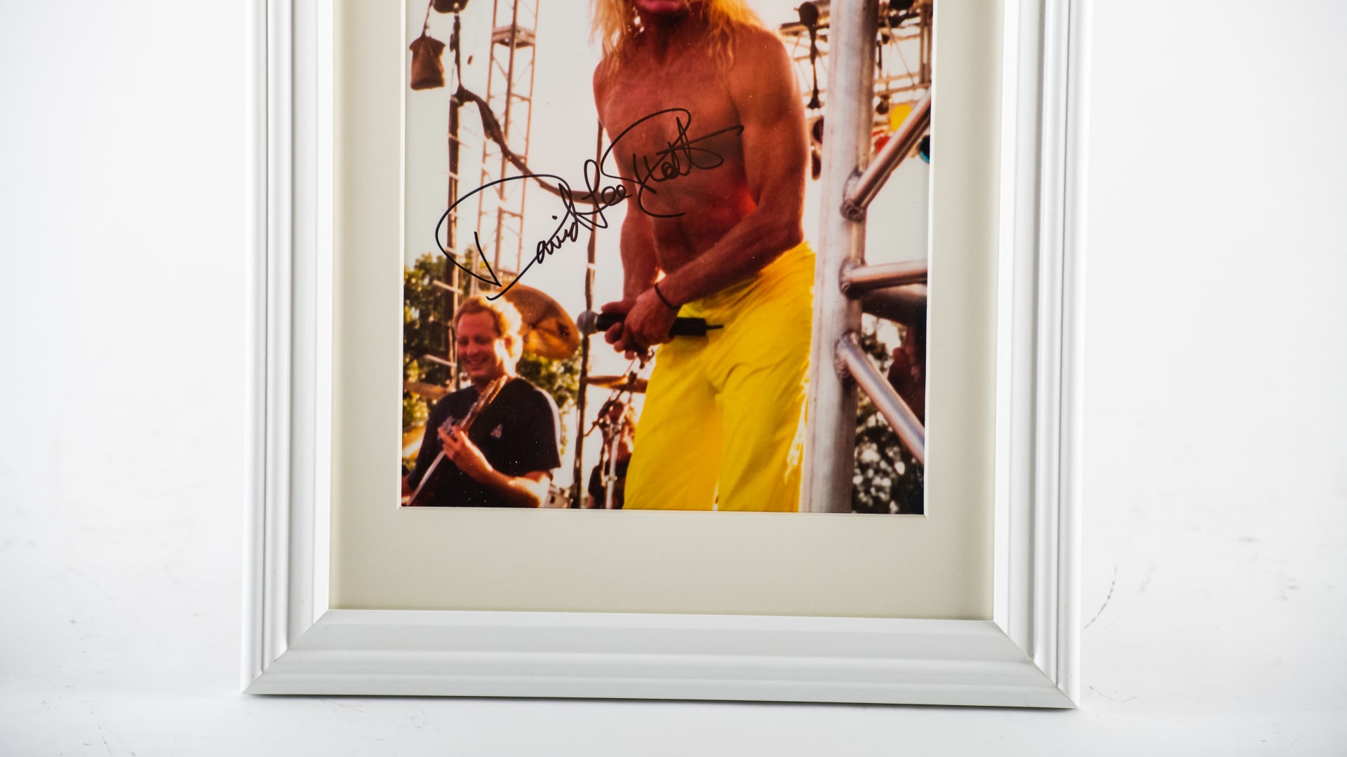 David Lee Roth Signed Photograph at Indy 2023 as Z610 - Mecum Auctions
