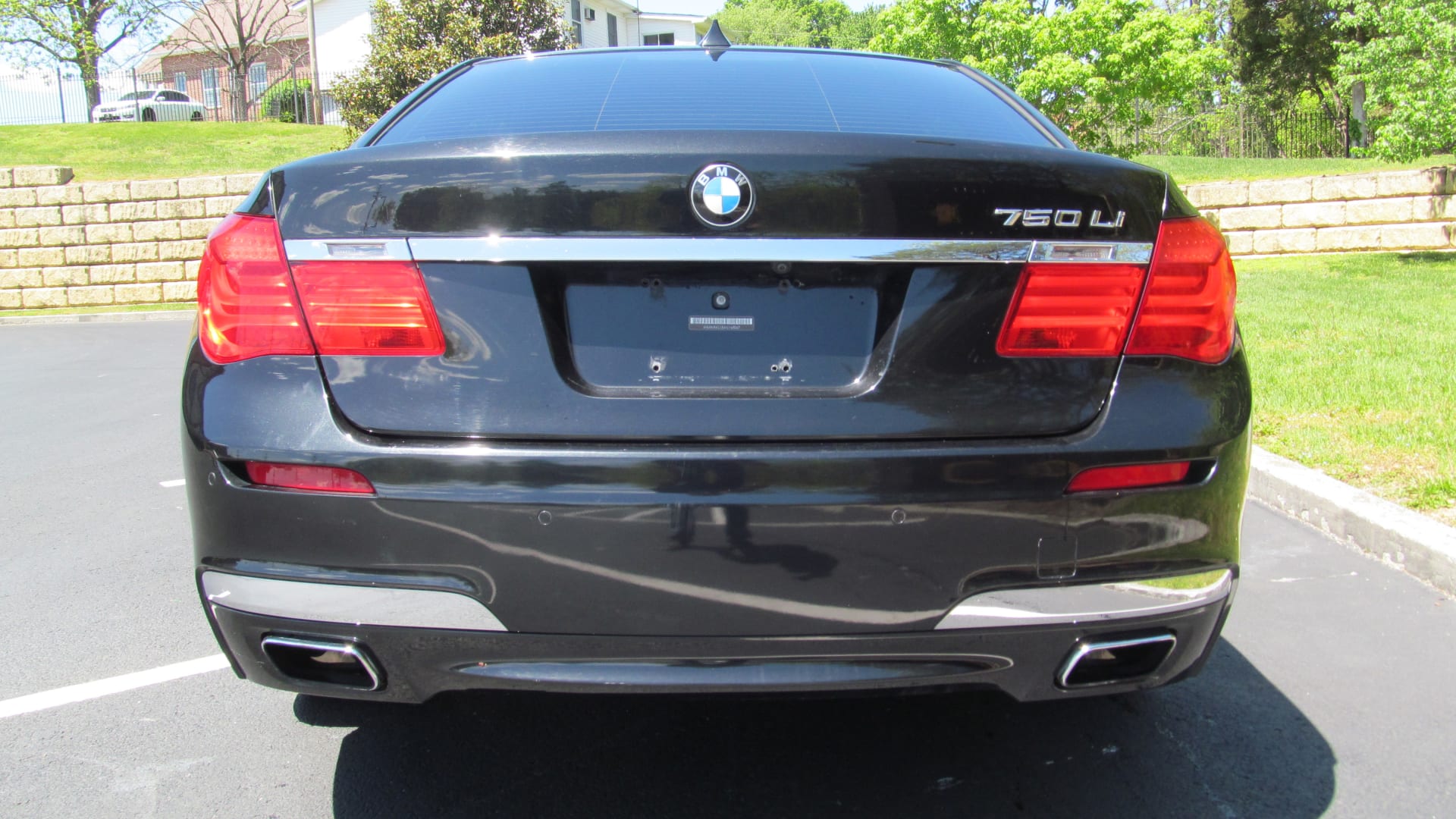 2010 BMW 750Li at Indy 2023 as G34 - Mecum Auctions