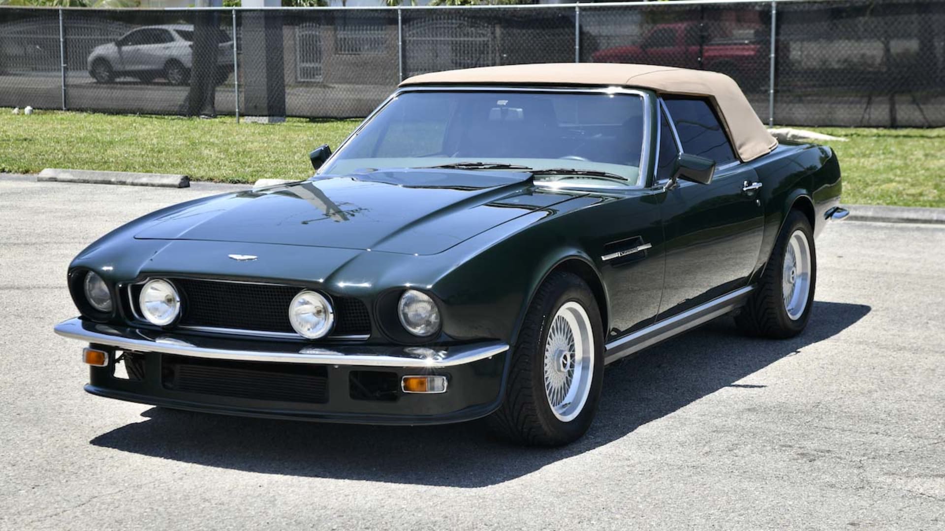1988 Aston Martin V8 Vantage Volante at Indy 2023 as T110 - Mecum Auctions