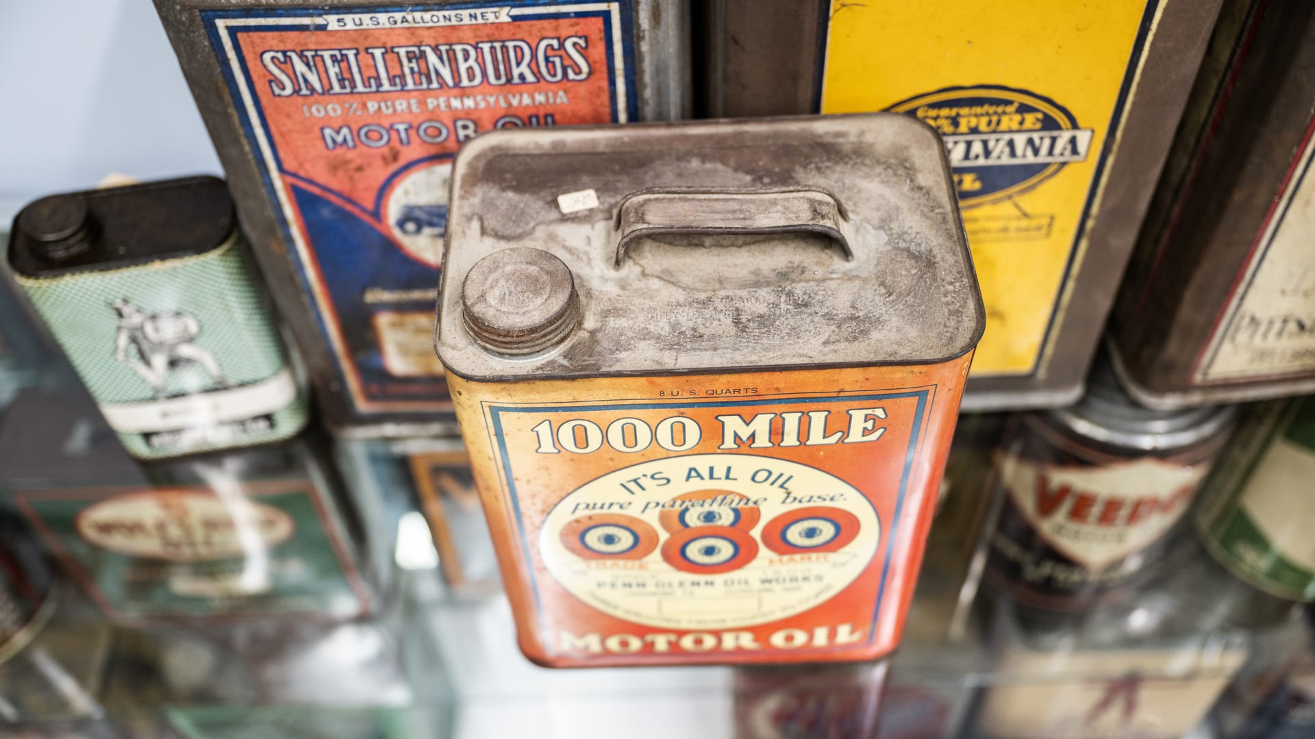 Penn-Glenn 1000 Mile Motor Oil 8-Quart Oil Can at The World’s Largest ...