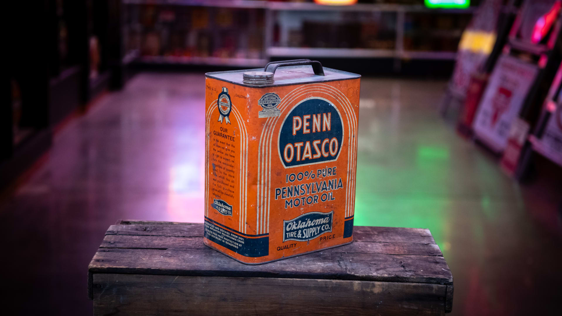 Penn Otasco Motor OIL 2-Gallon Oil Can at The World’s Largest Road Art ...