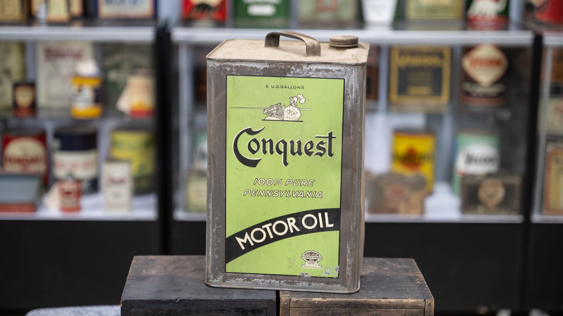 Conquest Motor Oil 5-Gallon Oil Can at The World’s Largest Road Art ...