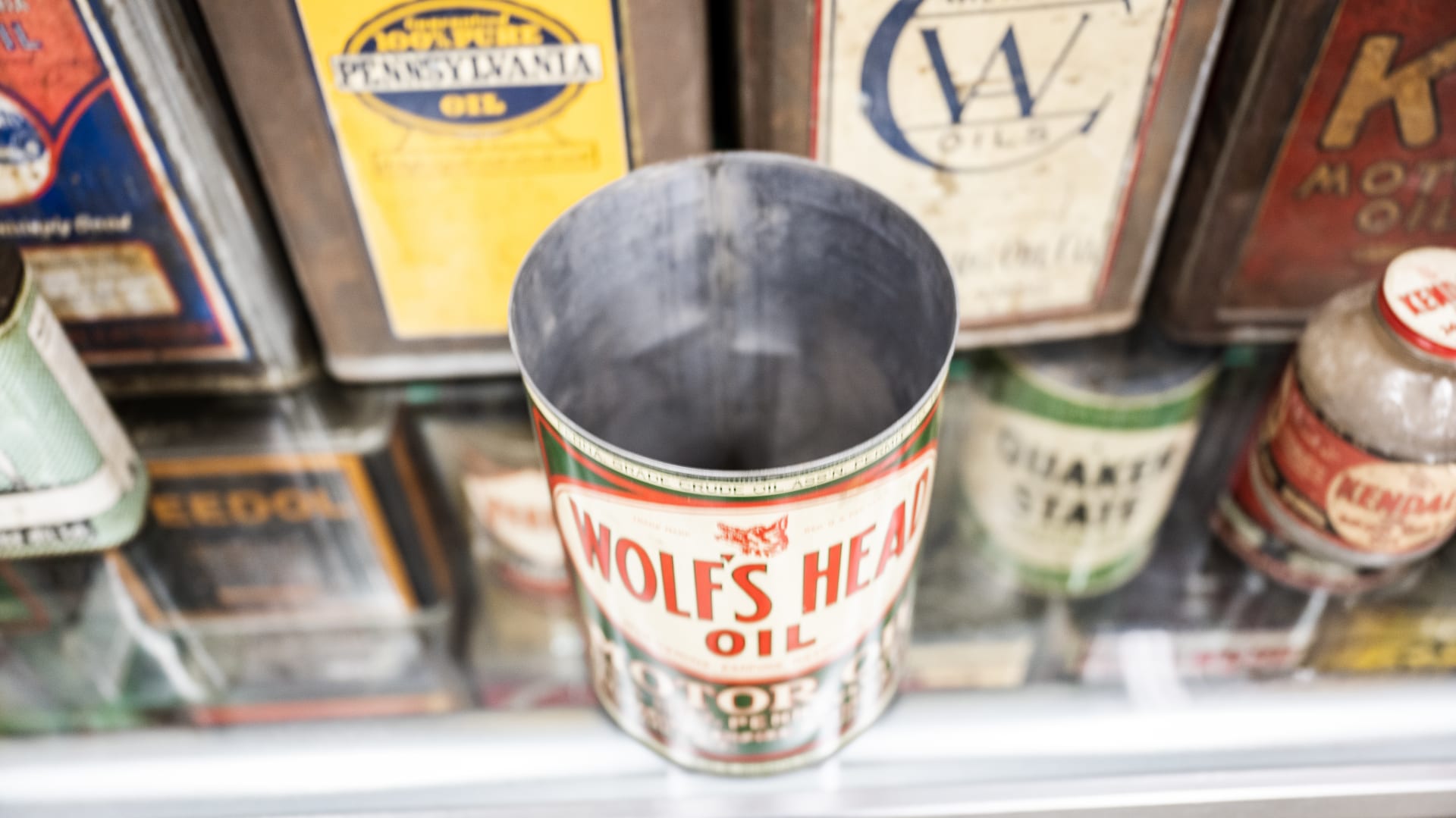 1950s Wolf's Head Motor Oil 5-Quart Oil Can at The World’s Largest Road ...