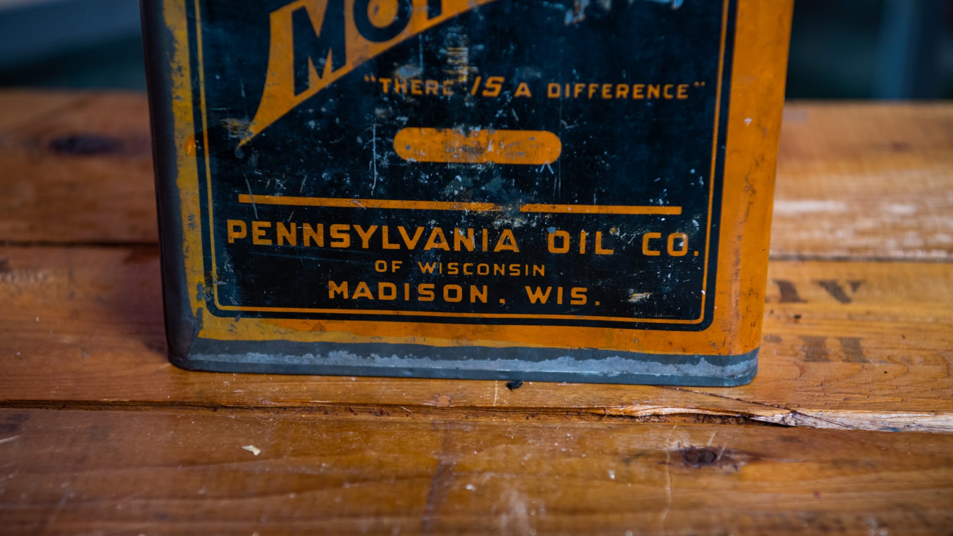 Pennco Motor Oil 1-Gallon Oil Can at The World’s Largest Road Art ...