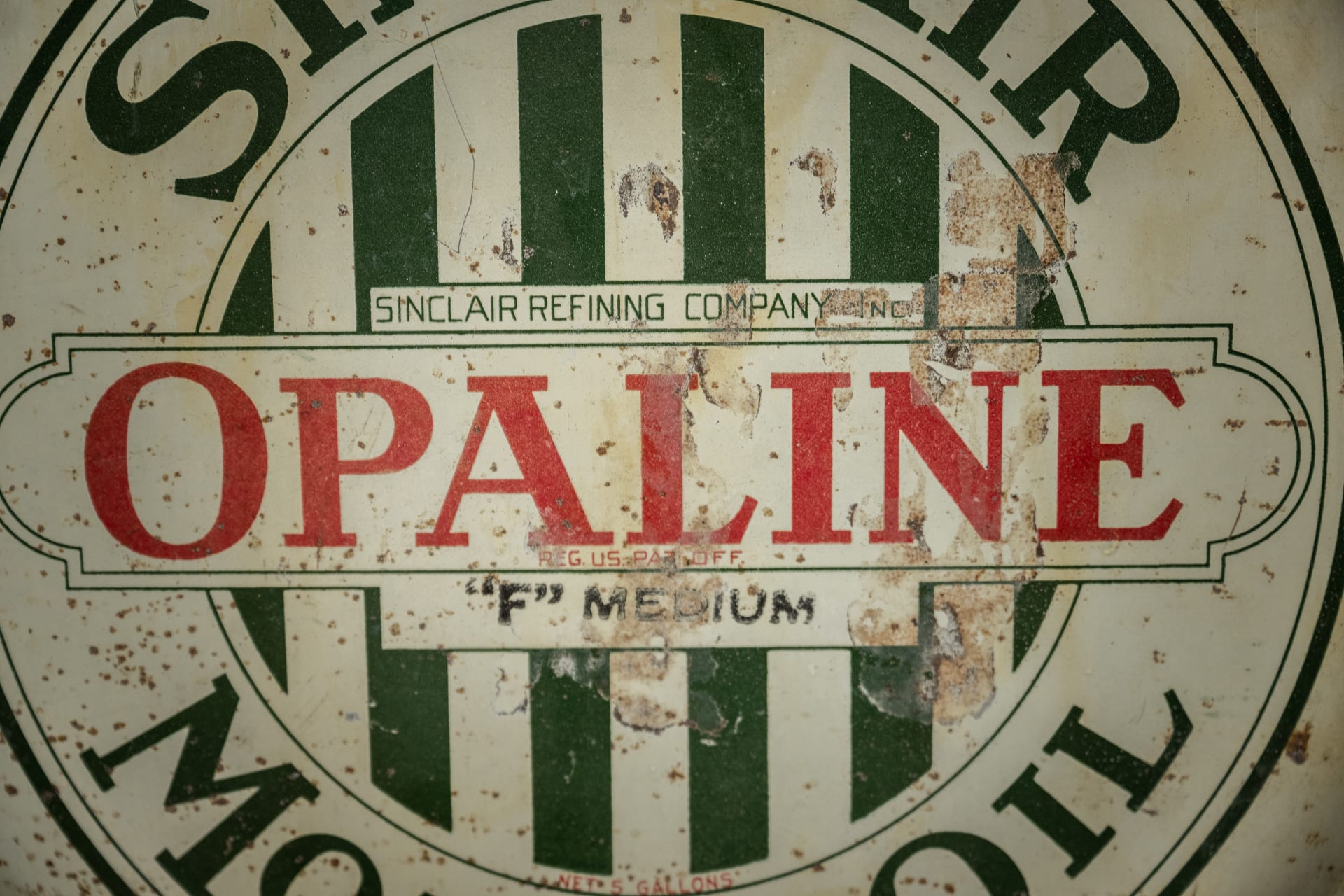 Sinclair Opaline Motor Oil 5-Gallon Rocker Oil Can at The World’s ...