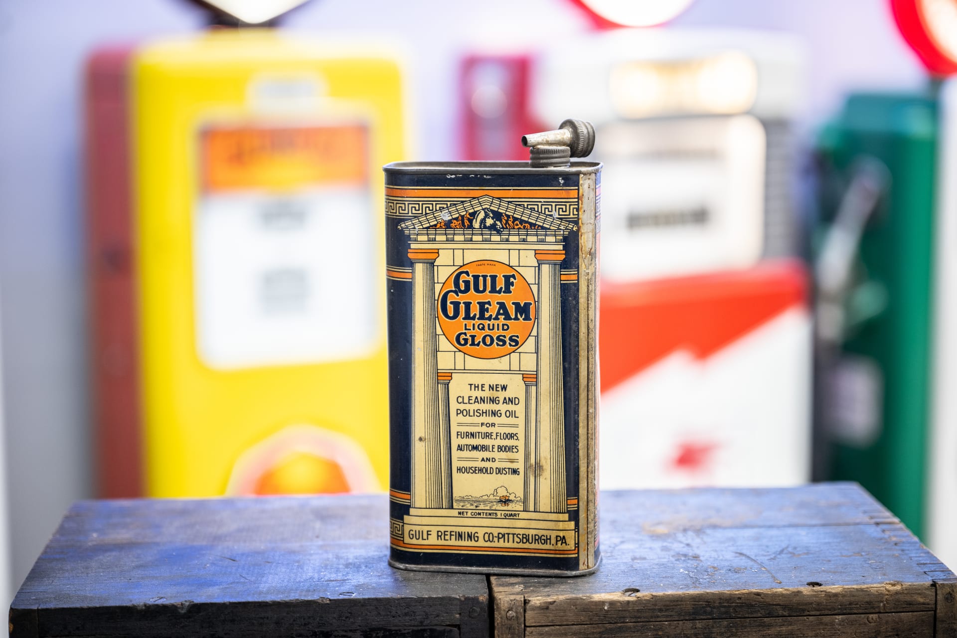 Gulf Cream Liquid Gloss 1-Quart Oil Can at The World’s Largest Road Art ...