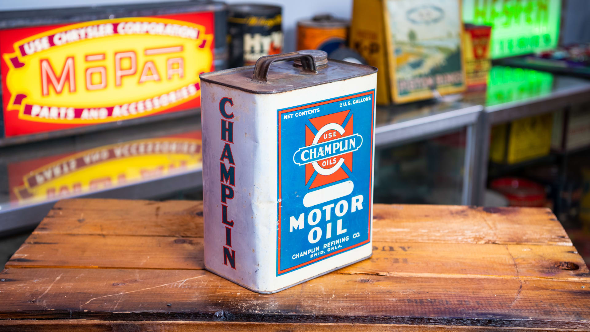 Champlin Motor Oil 2-Gallon Oil Can at The World’s Largest Road Art ...
