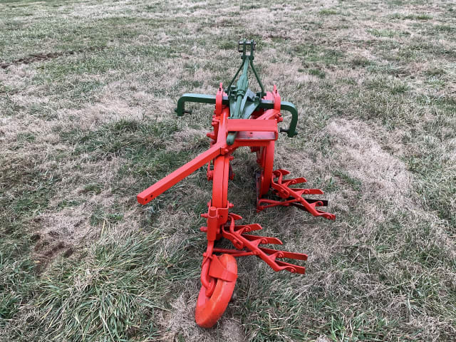 Case 2-Bottom Plow at Gone Farmin' Spring Classic 2023 as H13 - Mecum ...