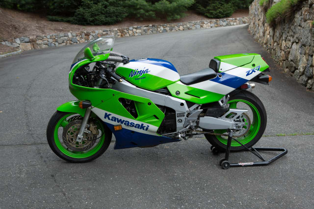 1990 Kawasaki ZX-7 750 at Harrisburg Motorcycles 2015 as U54 - Mecum ...