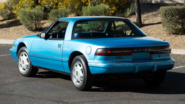 1991 Buick Reatta Coupe at Glendale 2022 as S132.1 - Mecum Auctions