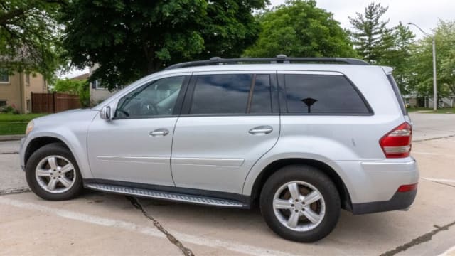 2008 Mercedes-Benz GL450 4Matic at Chicago 2022 as T33 - Mecum Auctions