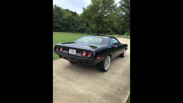 1972 Plymouth Cuda Resto Mod at Dallas 2020 as F89 - Mecum Auctions