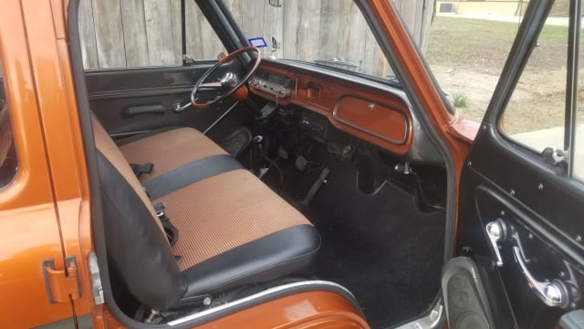 1962 Chevrolet Corvair Greenbrier Van at Dallas 2020 as F130 - Mecum ...