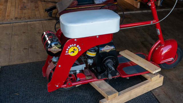 1946 Hiawatha Doodlebug at Elmer's Auto & Toy Museum Collection 2022 as ...