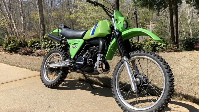 1980 Kawasaki KDX 250 at Orlando 2022 as F6 - Mecum Auctions