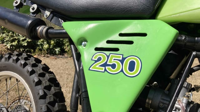 1980 Kawasaki KDX 250 at Orlando 2022 as F6 - Mecum Auctions