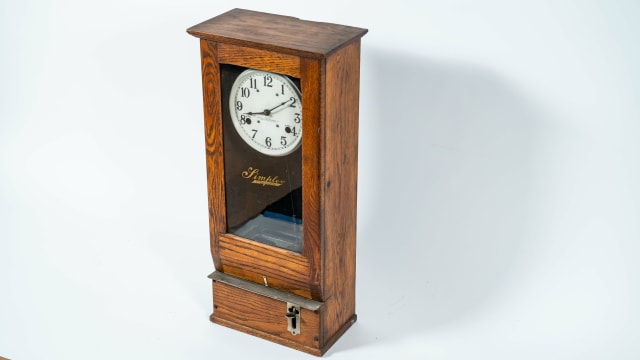 Simplex Time Recorder Clock at Orlando 2022 as Z200 - Mecum Auctions