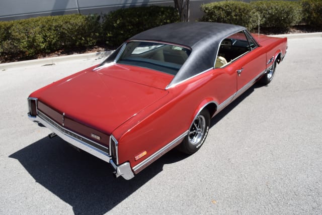 1966 Oldsmobile 442 Holiday Coupe at Kissimmee 2018 as K127 - Mecum ...