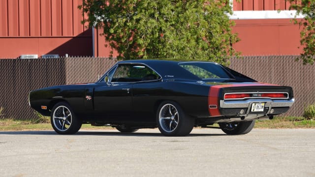 1970 Dodge Charger R/T Resto Mod at Kissimmee 2018 as S252 - Mecum Auctions