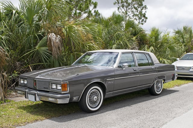1984 Oldsmobile 98 Regency Brougham at Kissimmee 2020 as G183 - Mecum ...