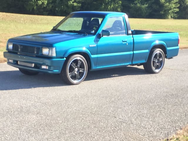 1993 Mazda B2200 Pickup at Kissimmee 2020 as G211 - Mecum Auctions