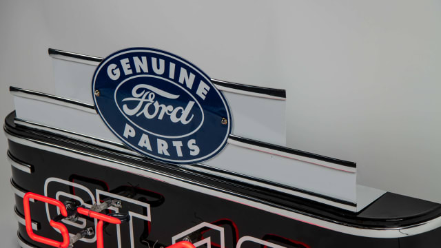Ford GT40 Single-Sided Neon Sign at Kissimmee 2022 as M401 - Mecum Auctions