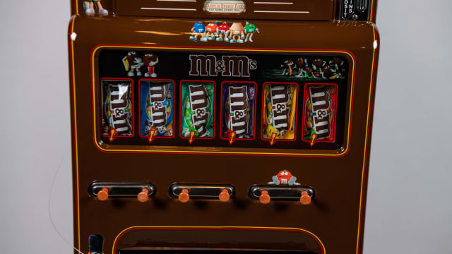 M&M Vending Machine at Kissimmee 2022 as M540 - Mecum Auctions