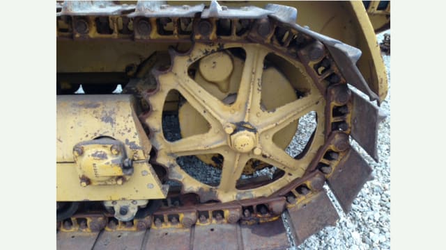 1954 Caterpillar D2 Orchard Tailseat at Gone Farmin' Spring Classic ...