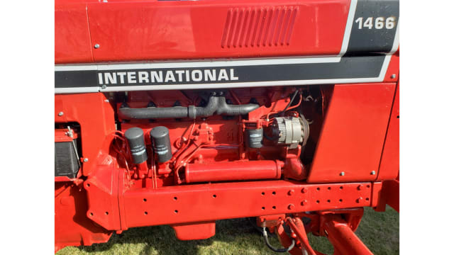 1975 International 1466 at Davenport 2020 as S41 - Mecum Auctions