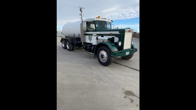 1967 Peterbilt 351 ST at Gone Farmin' Spring Classic 2022 as K67 ...