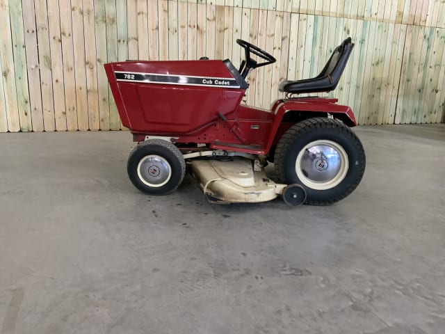 International Harvester Cub Cadet 782 at Gone Farmin' Spring Classic ...