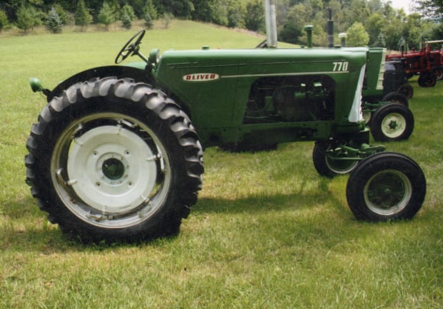1959 Oliver 770 at Gone Farmin' Iowa 2013 as F88 - Mecum Auctions