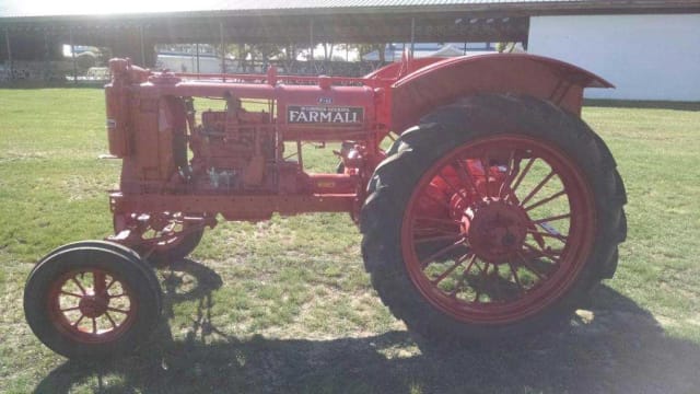 1937 Farmall F12 Wide Front at Davenport 2016 as F57 - Mecum Auctions