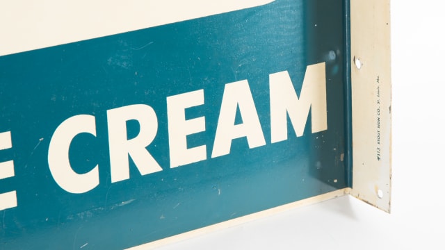 Bordens Ice Cream Flange Sign DSTF 22x14.75 at Davenport 2016 as M217 ...