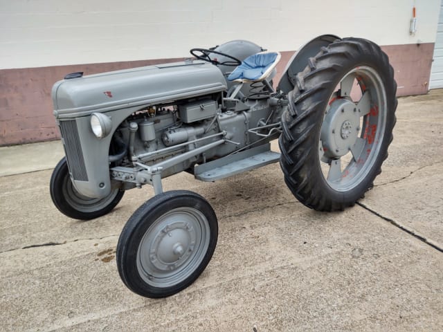 1944 Ford 2N at Gone Farmin' Fall Premier 2022 as F113 - Mecum Auctions