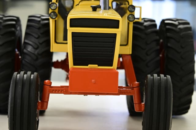 1:16 Scale Case 1370 Cream Custom Tractor at Schaaf Tractor & Truck ...