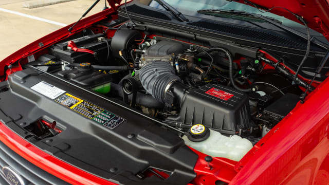 2002 Ford F150 SVT Lightning Pickup at Houston 2019 as F125 - Mecum ...