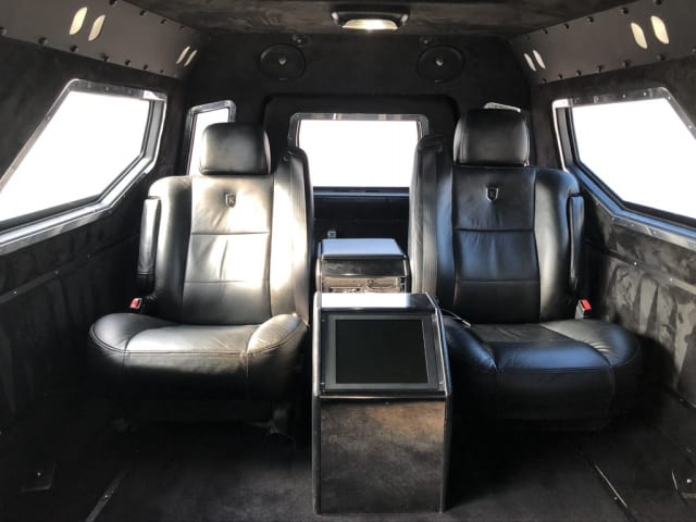 2008 Knight Conquest XV at Houston 2020 as S134 - Mecum Auctions