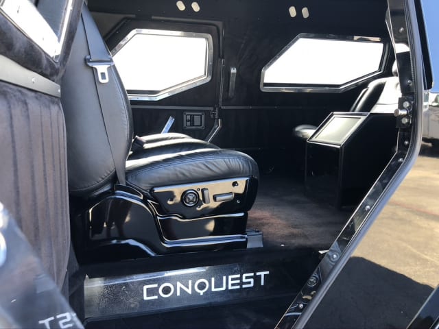 2008 Knight Conquest XV at Houston 2020 as S134 - Mecum Auctions