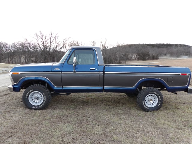 1977 Ford F150 Pickup at Kansas City Spring 2016 as F37 - Mecum Auctions