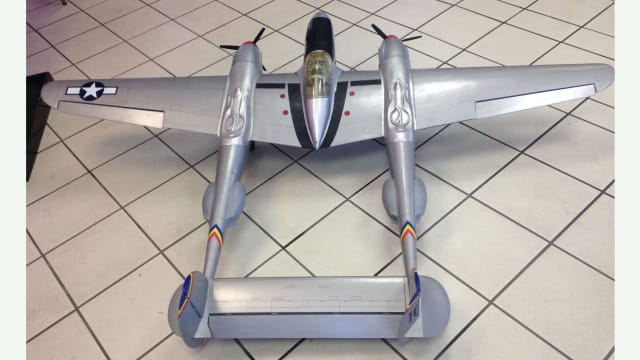 Large Scale P-38 Lightning Model Airplane 83 Inch Wingspan at Los ...