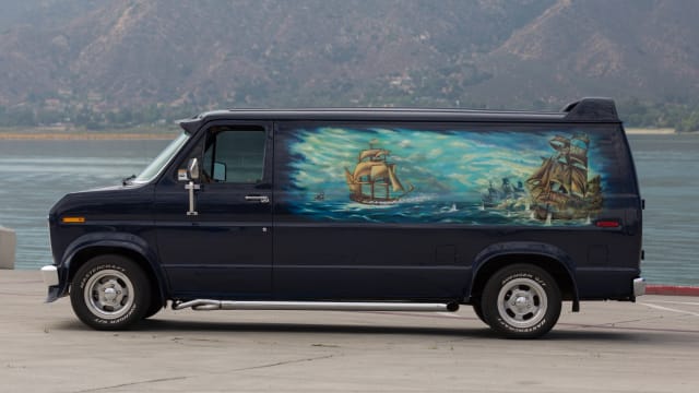 1986 Ford Econoline Van at Las Vegas 2017 as T91.1 - Mecum Auctions