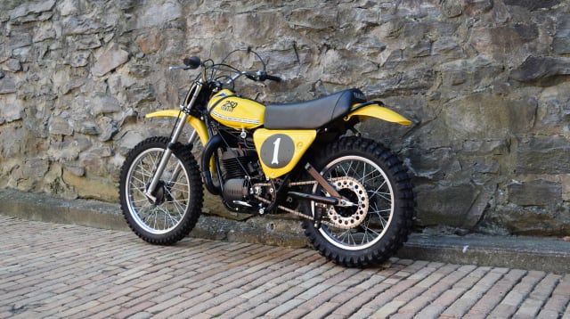 1975 Yamaha YZ250 at Las Vegas Motorcycles 2017 as F32 - Mecum Auctions