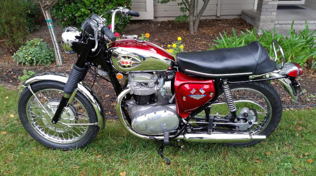1968 BSA Lightning at Las Vegas Motorcycles 2017 as F233 - Mecum Auctions