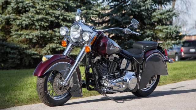 2000 Indian Chief at Las Vegas Motorcycles 2018 as T283 - Mecum Auctions
