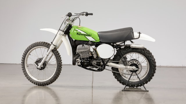 1975 Kawasaki KX250 Cross at Las Vegas Motorcycles 2019 as F226 - Mecum ...