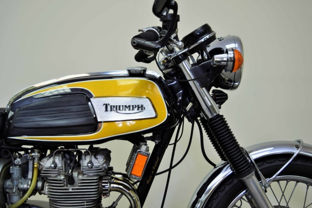 1974 Triumph T150V at Las Vegas Motorcycles 2019 as W104 - Mecum Auctions